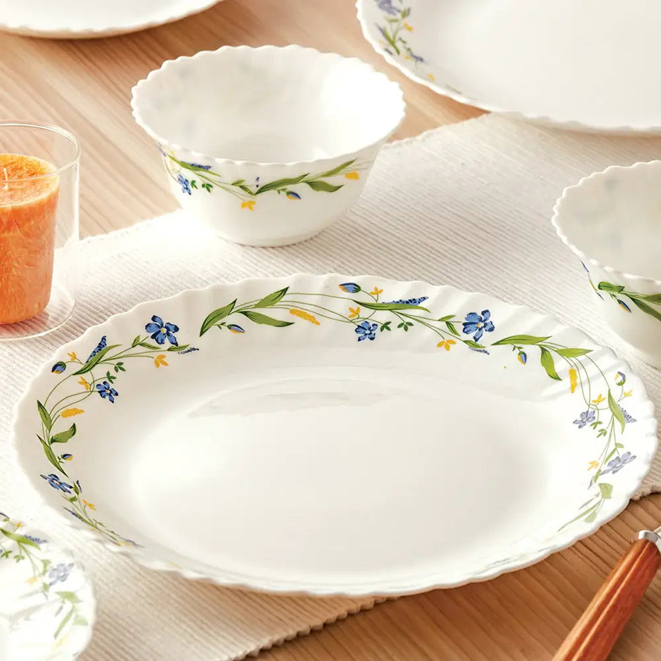Dinner Set - Buy Larah Crockery Sets Online at Best Price - Borosil ...